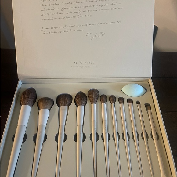 Makeup | Morphe X Ariel Signature Look 12piece Face Eye Brush Set | Poshmark